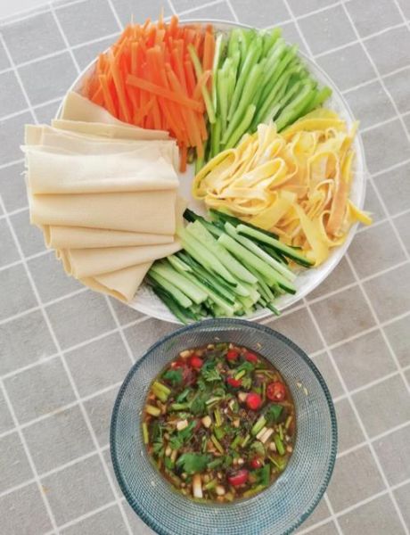 菜卷子怎么做_菜卷子的家常做法-第2张图片-山城妙识 菜卷子怎么做_菜卷子的家常做法-第2张图片-山城妙识