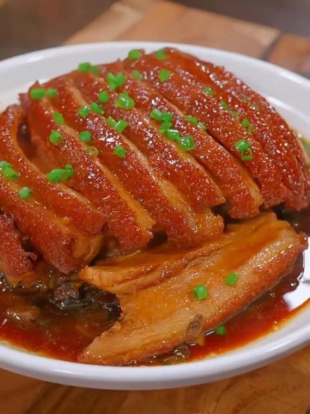 梅菜扣肉怎么做_梅菜扣肉最正宗的做法-第1张图片-山城妙识 梅菜扣肉怎么做_梅菜扣肉最正宗的做法-第1张图片-山城妙识