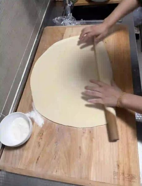手擀面怎么和面_手擀面家常做法-第1张图片-山城妙识 手擀面怎么和面_手擀面家常做法-第1张图片-山城妙识