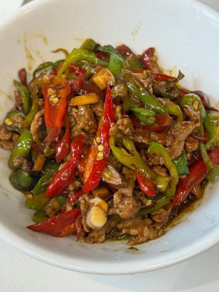 辣椒炒牛肉丝怎么炒才嫩_辣椒炒牛肉丝用什么辣椒-第3张图片-山城妙识 辣椒炒牛肉丝怎么炒才嫩_辣椒炒牛肉丝用什么辣椒-第3张图片-山城妙识