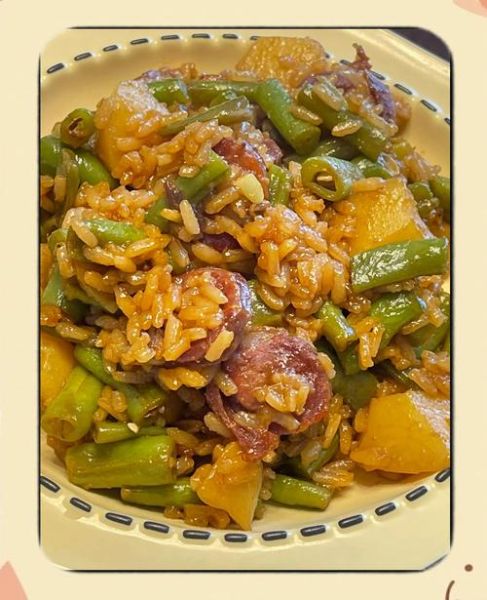 腊肉豌豆饭怎么做_腊肉豌豆饭需要焯水吗-第3张图片-山城妙识 腊肉豌豆饭怎么做_腊肉豌豆饭需要焯水吗-第3张图片-山城妙识