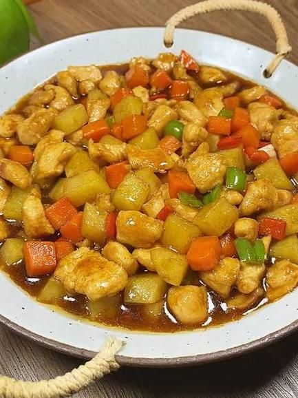 土豆鸡丁怎么做_家常土豆鸡丁做法-第1张图片-山城妙识 土豆鸡丁怎么做_家常土豆鸡丁做法-第1张图片-山城妙识