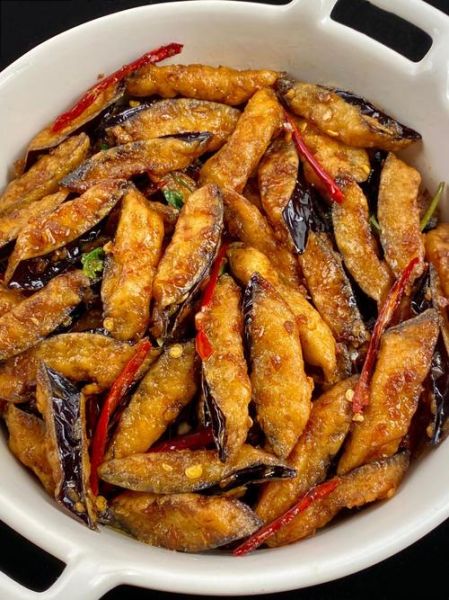 脆皮茄子怎么做_为什么茄子炸不脆-第1张图片-山城妙识 脆皮茄子怎么做_为什么茄子炸不脆-第1张图片-山城妙识