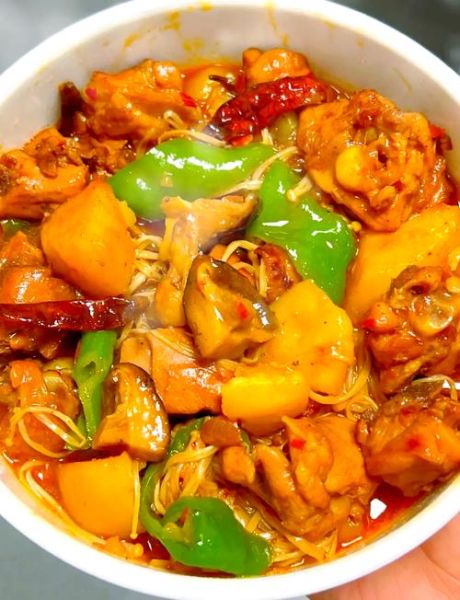 黄焖鸡米饭怎么做_正宗黄焖鸡米饭配方-第1张图片-山城妙识 黄焖鸡米饭怎么做_正宗黄焖鸡米饭配方-第1张图片-山城妙识