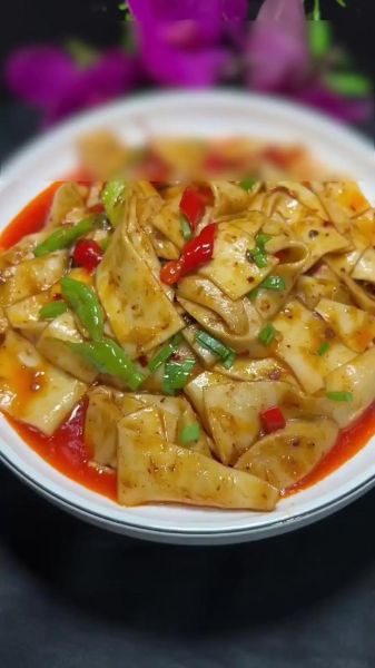 炒宽粉的家常做法_怎么炒宽粉不粘锅-第1张图片-山城妙识