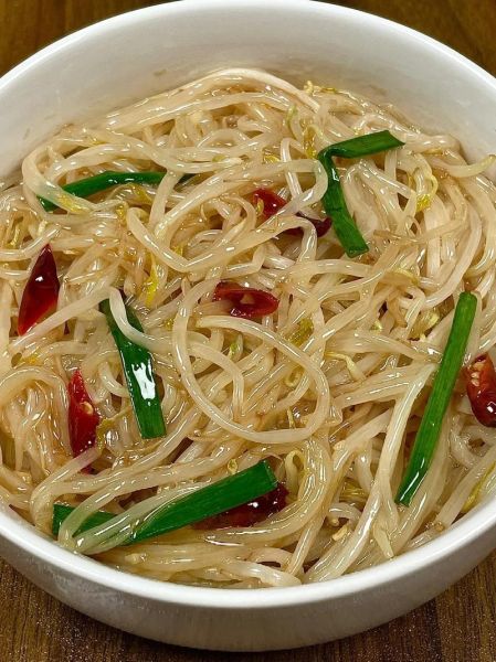 炒豆芽怎么炒才脆_炒豆芽要不要焯水-第3张图片-山城妙识 炒豆芽怎么炒才脆_炒豆芽要不要焯水-第3张图片-山城妙识