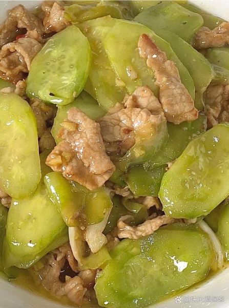 黄瓜炒肉片怎么做_黄瓜炒肉片先炒肉还是先炒黄瓜-第3张图片-山城妙识