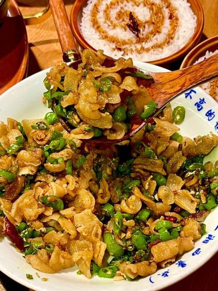 猪油渣怎么炸才酥脆_猪油渣的做法大全-第2张图片-山城妙识