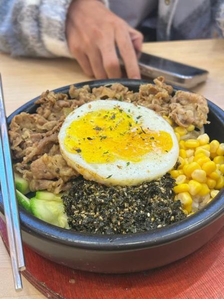 韩式石锅拌饭怎么做_石锅拌饭酱汁怎么调-第3张图片-山城妙识