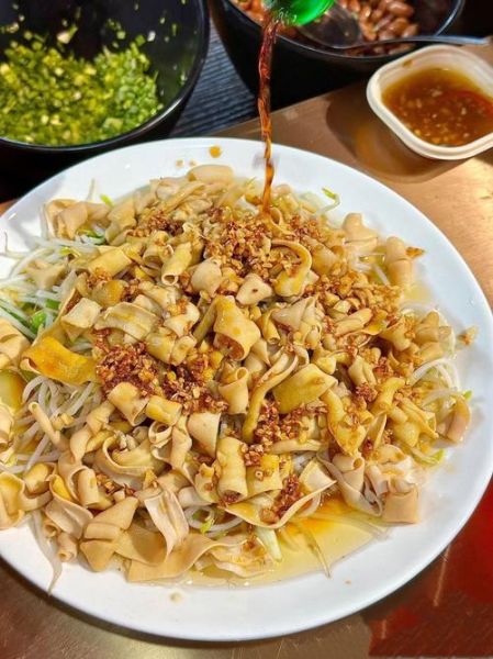 鸭肠怎么炒才脆_鸭肠焯水几分钟最佳-第1张图片-山城妙识