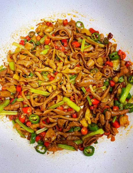 鸭肠怎么炒才脆_鸭肠焯水几分钟最佳-第2张图片-山城妙识