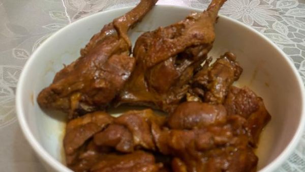 红烧鸭腿怎么做才入味_家常红烧鸭腿的做法步骤-第2张图片-山城妙识