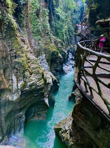 湖北恩施旅游景点有哪些_恩施旅游必去景点推荐-第1张图片-山城妙识