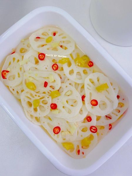 泡椒藕片怎么做_泡椒藕片酸辣爽脆的秘诀-第1张图片-山城妙识