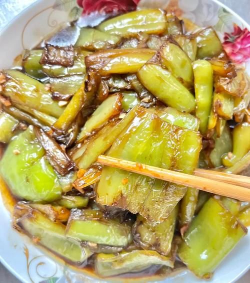 蒸青椒怎么做_蒸青椒需要蒸几分钟-第3张图片-山城妙识 蒸青椒怎么做_蒸青椒需要蒸几分钟-第3张图片-山城妙识