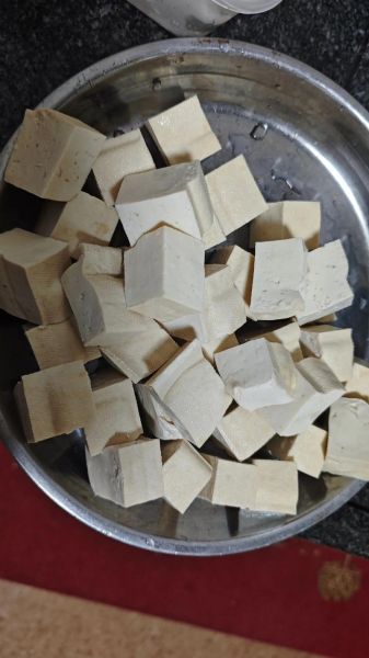 炸豆腐块怎么做才外酥里嫩_炸豆腐块的家常做法-第3张图片-山城妙识 炸豆腐块怎么做才外酥里嫩_炸豆腐块的家常做法-第3张图片-山城妙识