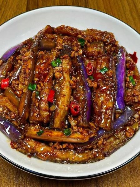 圆茄子炒肉怎么做好吃_圆茄子炒肉的家常做法-第1张图片-山城妙识 圆茄子炒肉怎么做好吃_圆茄子炒肉的家常做法-第1张图片-山城妙识