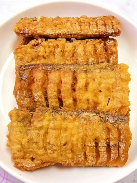 酥带鱼怎么做才酥脆_酥带鱼正宗做法步骤-第1张图片-山城妙识 酥带鱼怎么做才酥脆_酥带鱼正宗做法步骤-第1张图片-山城妙识