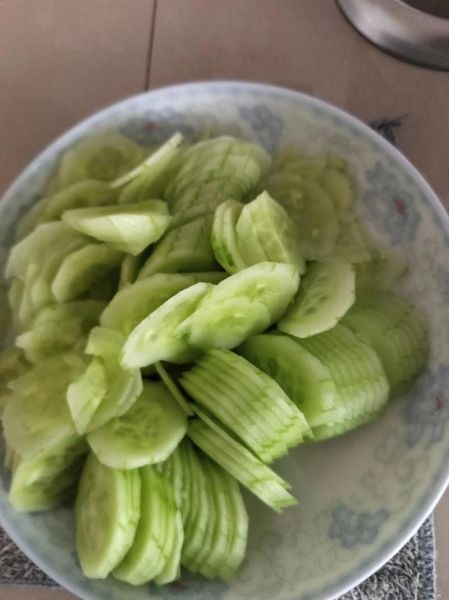 黄瓜炒肉片怎么做_黄瓜炒肉片的家常做法-第3张图片-山城妙识 黄瓜炒肉片怎么做_黄瓜炒肉片的家常做法-第3张图片-山城妙识