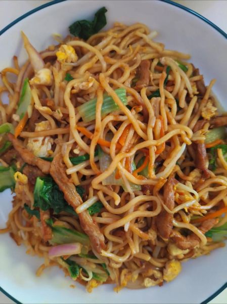 鸡蛋肉丝炒面怎么做_鸡蛋肉丝炒面热量高吗-第1张图片-山城妙识 鸡蛋肉丝炒面怎么做_鸡蛋肉丝炒面热量高吗-第1张图片-山城妙识
