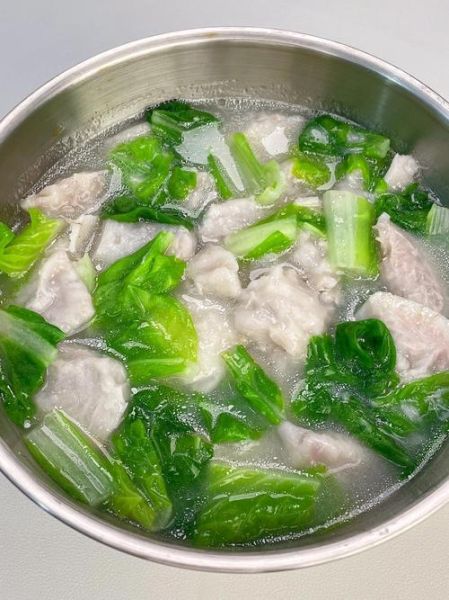 青菜汤怎么煮才翠绿_纯青菜汤的做法大全窍门-第3张图片-山城妙识