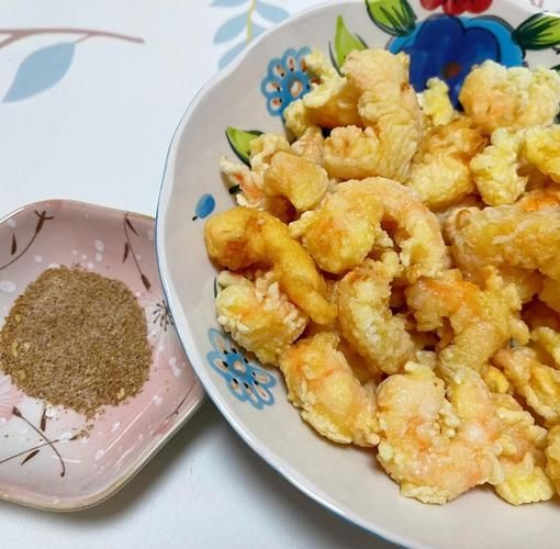 虾仁怎么炸好吃_虾仁炸多久才酥脆-第2张图片-山城妙识 虾仁怎么炸好吃_虾仁炸多久才酥脆-第2张图片-山城妙识
