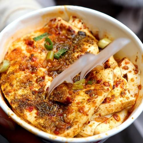 铁板豆腐撒料有哪些_铁板豆腐五种撒料怎么做-第1张图片-山城妙识 铁板豆腐撒料有哪些_铁板豆腐五种撒料怎么做-第1张图片-山城妙识