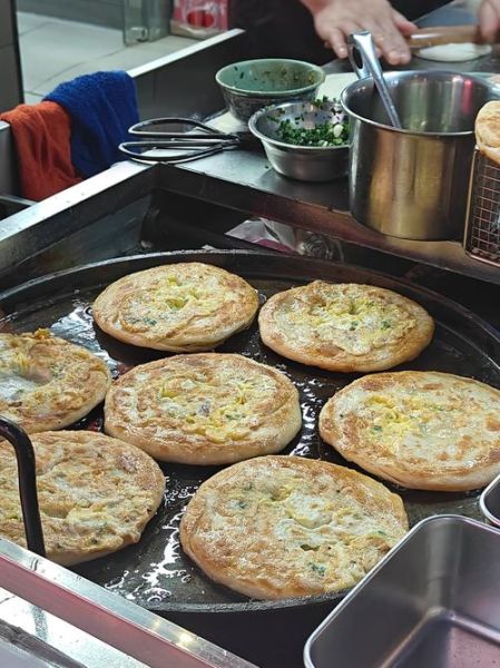 鸡蛋灌饼怎么做_鸡蛋灌饼面糊比例-第3张图片-山城妙识 鸡蛋灌饼怎么做_鸡蛋灌饼面糊比例-第3张图片-山城妙识