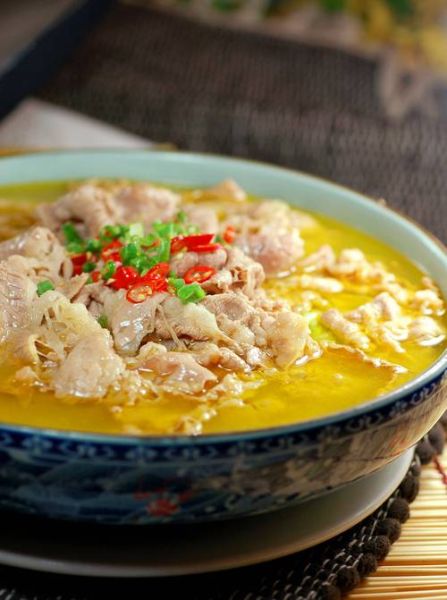 酸汤肥牛怎么做才好吃_酸汤肥牛配料窍门-第2张图片-山城妙识 酸汤肥牛怎么做才好吃_酸汤肥牛配料窍门-第2张图片-山城妙识