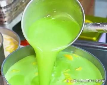 菠萝糕和黄金糕一样吗_区别在哪-第3张图片-山城妙识