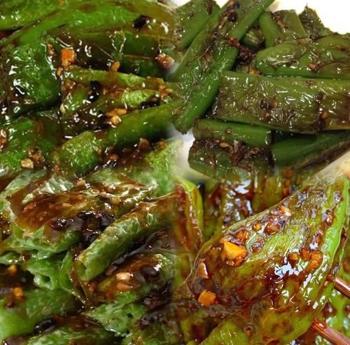 虎皮尖椒怎么做才好吃_虎皮尖椒最简单的家常做法-第3张图片-山城妙识