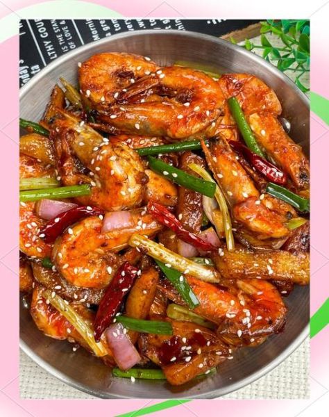 麻辣干锅虾怎么做_麻辣干锅虾最正宗的做法-第1张图片-山城妙识