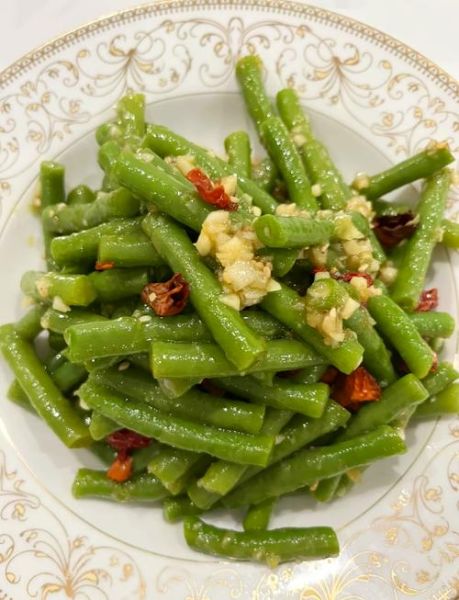 豇豆怎么炒好吃_豇豆的做法家常-第1张图片-山城妙识