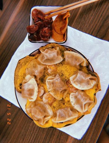 煎饺子怎么煎不粘锅_煎饺子需要多少油-第3张图片-山城妙识
