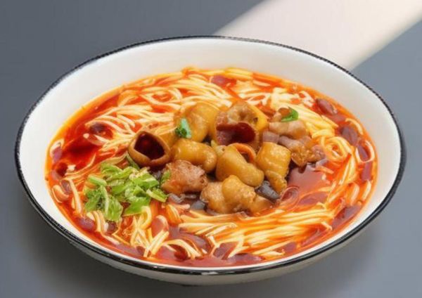 红烧肥肠面怎么做_肥肠面怎么去除异味-第1张图片-山城妙识 红烧肥肠面怎么做_肥肠面怎么去除异味-第1张图片-山城妙识