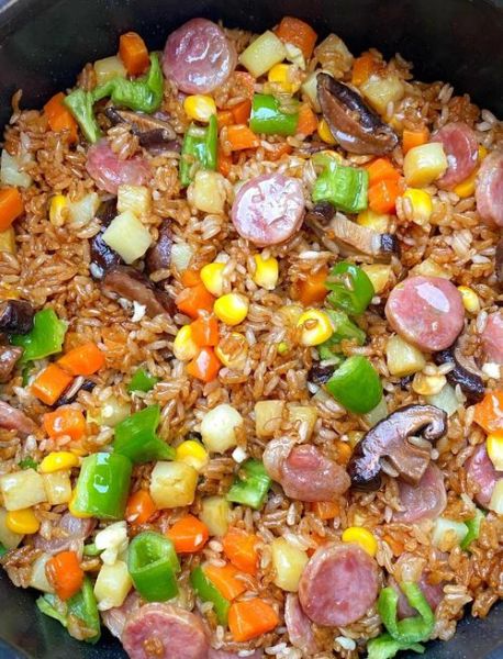 香肠焖米饭怎么做_香肠焖米饭的窍门-第2张图片-山城妙识 香肠焖米饭怎么做_香肠焖米饭的窍门-第2张图片-山城妙识