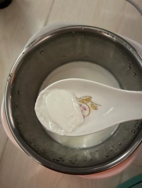纯奶怎么做酸奶好吃又简单_自制酸奶零失败技巧-第1张图片-山城妙识 纯奶怎么做酸奶好吃又简单_自制酸奶零失败技巧-第1张图片-山城妙识