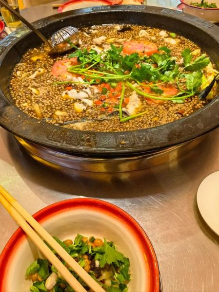 自制鱼火锅家常做法_鱼火锅底料怎么调-第1张图片-山城妙识