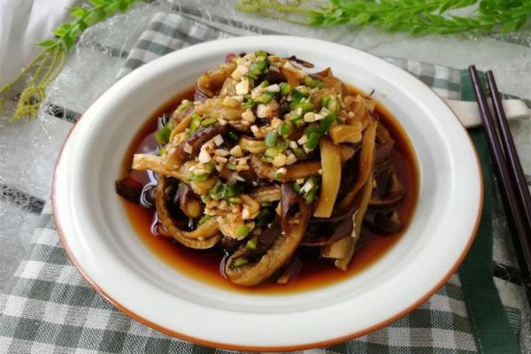 蒜拌茄子家常做法_蒜拌茄子怎么做才好吃-第3张图片-山城妙识 蒜拌茄子家常做法_蒜拌茄子怎么做才好吃-第3张图片-山城妙识
