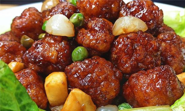 菠萝荔枝肉怎么做_菠萝荔枝肉家常做法-第2张图片-山城妙识