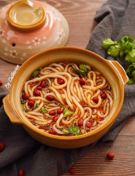 酸辣土豆粉怎么做_家常酸辣土豆粉做法-第1张图片-山城妙识 酸辣土豆粉怎么做_家常酸辣土豆粉做法-第1张图片-山城妙识