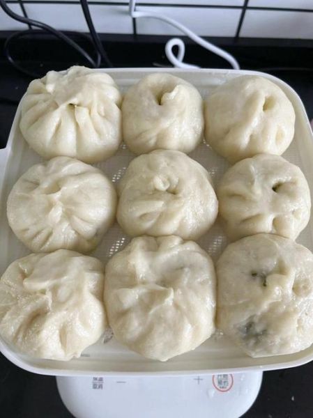 炒青菜蒸包子怎么做_蒸包子需要多久-第2张图片-山城妙识