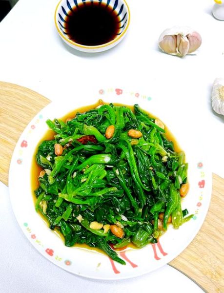 菠菜怎么凉拌好吃_凉拌菠菜的简单做法-第1张图片-山城妙识 菠菜怎么凉拌好吃_凉拌菠菜的简单做法-第1张图片-山城妙识