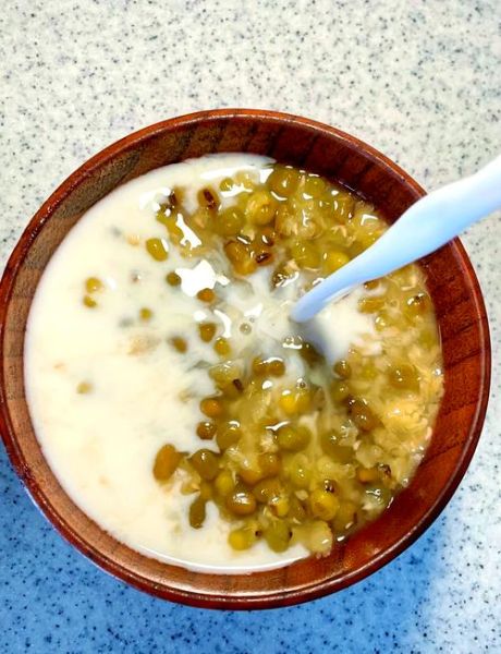 电饭煲煮绿豆汤要多久_电饭煲煮绿豆汤要不要提前泡-第2张图片-山城妙识 电饭煲煮绿豆汤要多久_电饭煲煮绿豆汤要不要提前泡-第2张图片-山城妙识