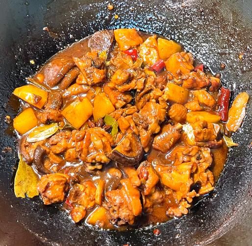 高压锅炖鸡肉土豆怎么做_高压锅炖鸡肉土豆要多久-第1张图片-山城妙识 高压锅炖鸡肉土豆怎么做_高压锅炖鸡肉土豆要多久-第1张图片-山城妙识