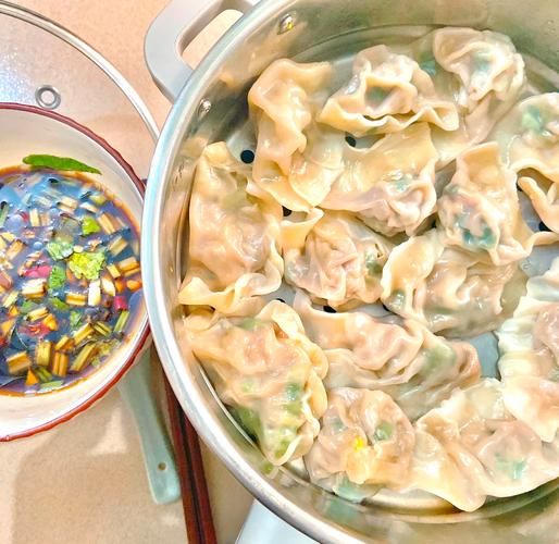 牛肉馅饺子蒸多久能熟_蒸牛肉饺子多长时间-第1张图片-山城妙识 牛肉馅饺子蒸多久能熟_蒸牛肉饺子多长时间-第1张图片-山城妙识