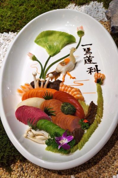 自助餐西式冷菜有哪些_如何摆盘更吸睛-第1张图片-山城妙识 自助餐西式冷菜有哪些_如何摆盘更吸睛-第1张图片-山城妙识