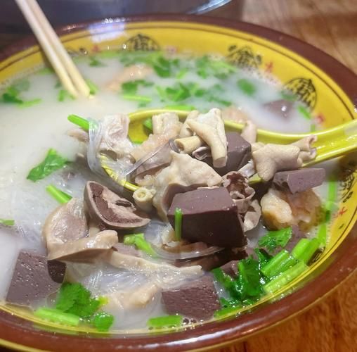 鸡血汤怎么做好吃_鸡血汤去腥增香的秘诀-第1张图片-山城妙识 鸡血汤怎么做好吃_鸡血汤去腥增香的秘诀-第1张图片-山城妙识