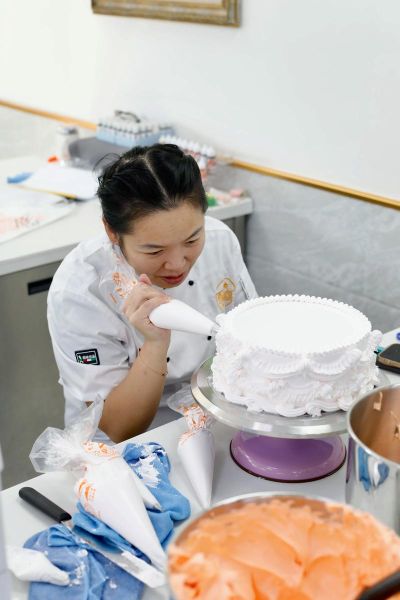 蛋糕师培训学费多少钱_学蛋糕需要多久-第3张图片-山城妙识 蛋糕师培训学费多少钱_学蛋糕需要多久-第3张图片-山城妙识