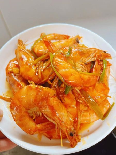 油焖大虾怎么做_家常油焖大虾的做法窍门-第1张图片-山城妙识 油焖大虾怎么做_家常油焖大虾的做法窍门-第1张图片-山城妙识